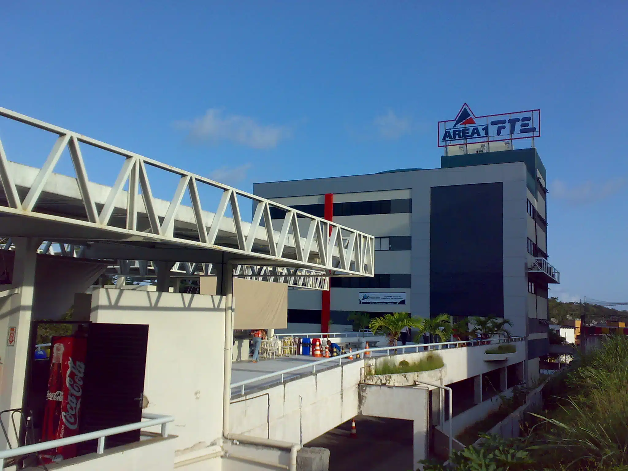 Faculdade Área 1 - FTE - Santacruz Engenharia